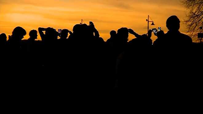 Watch the total solar eclipse plunge New England into darkness Watch the total solar eclipse plunge New England into darkness