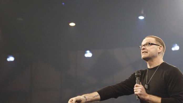 Perry Noble preaches again after leaving Upstate church for alcohol ...