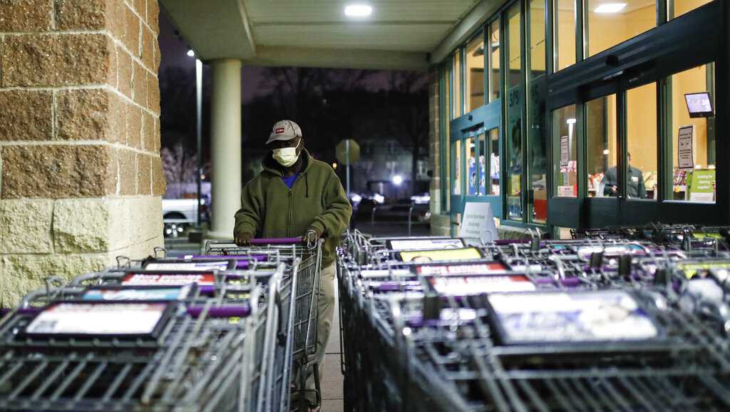 How Mass. shoppers are adjusting as inflation hits 40-year high