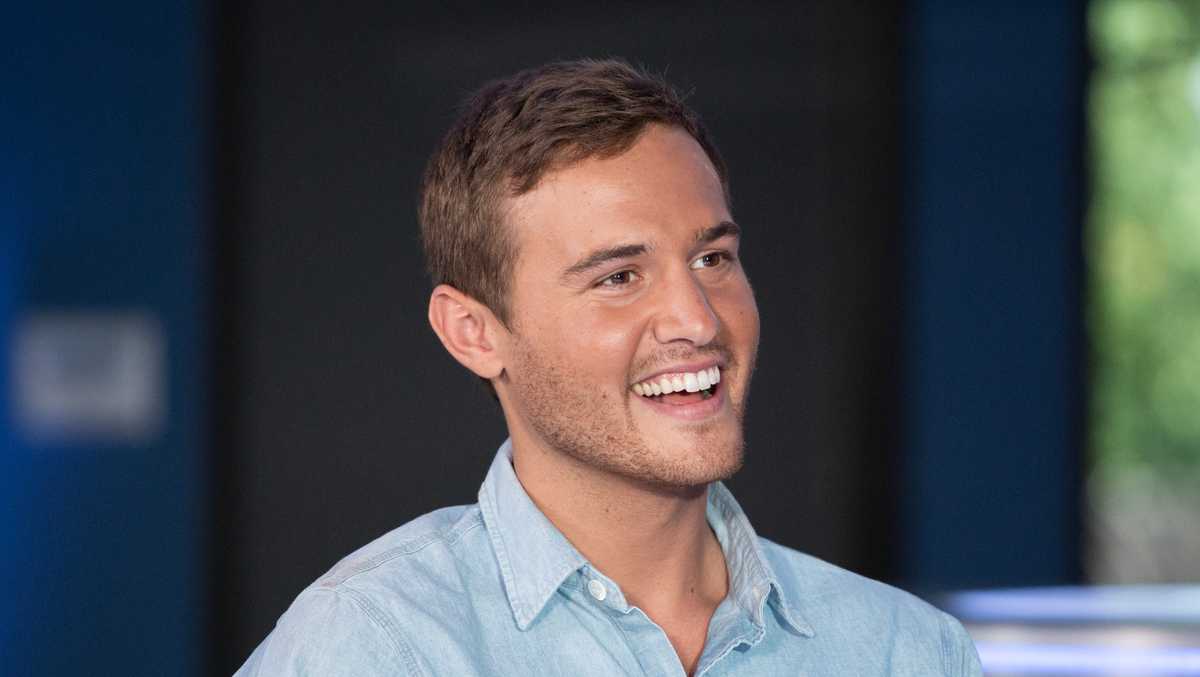 'Bachelor' star Peter Weber injured in 'freak accident'