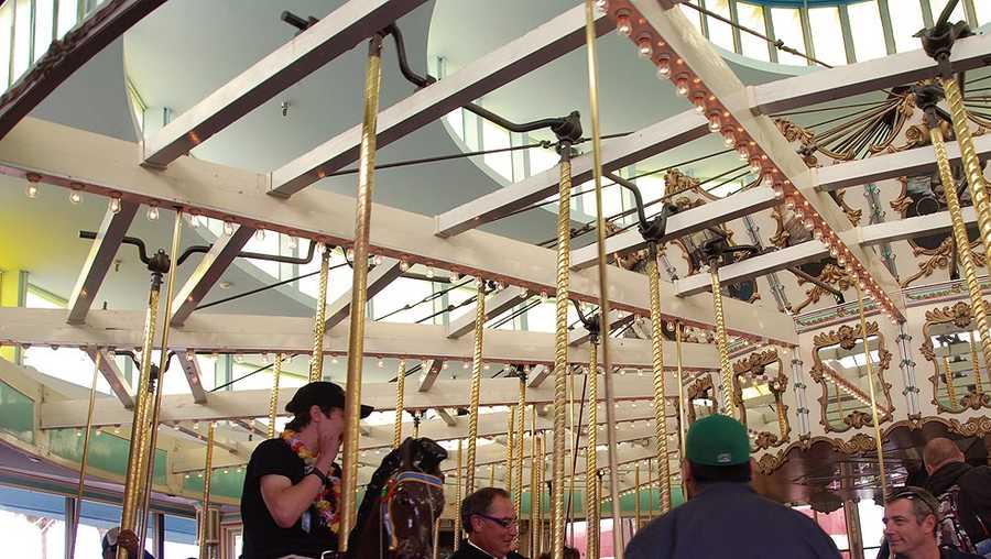 KSBW reporter Phil Gomez retires after 25 years