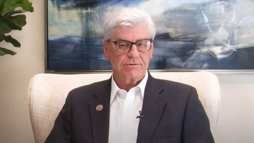 Former governor releases text messages in connection to welfare fraud scandal