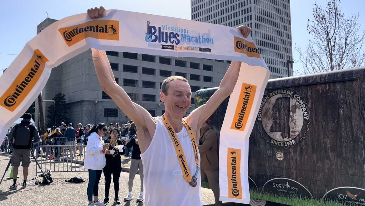 50-year-old runner wins Mississippi Blues Marathon