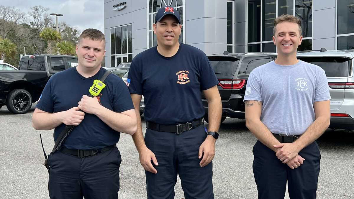 PHOTOS: Step One Auto in Savannah presents Local Hero Award