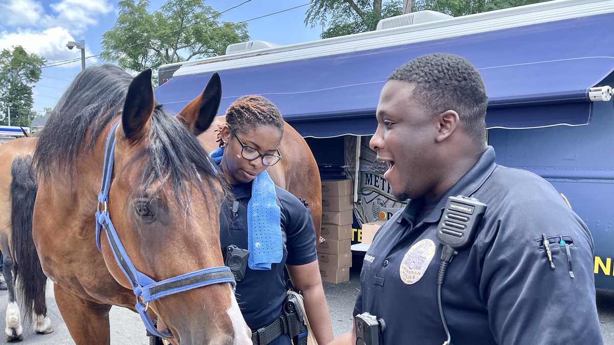 PHOTO GALLERY: Savannah Police Department's Central Precinct hosts ...