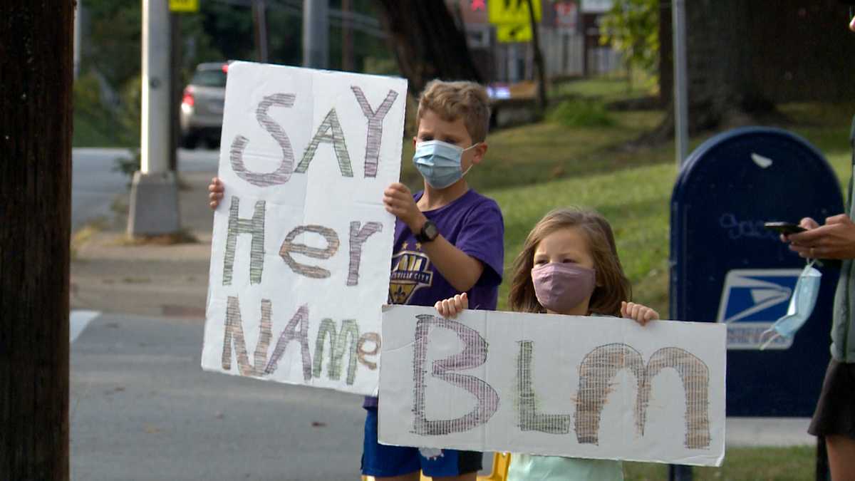 Louisville area parents and kids make their voices heard in fight for ...