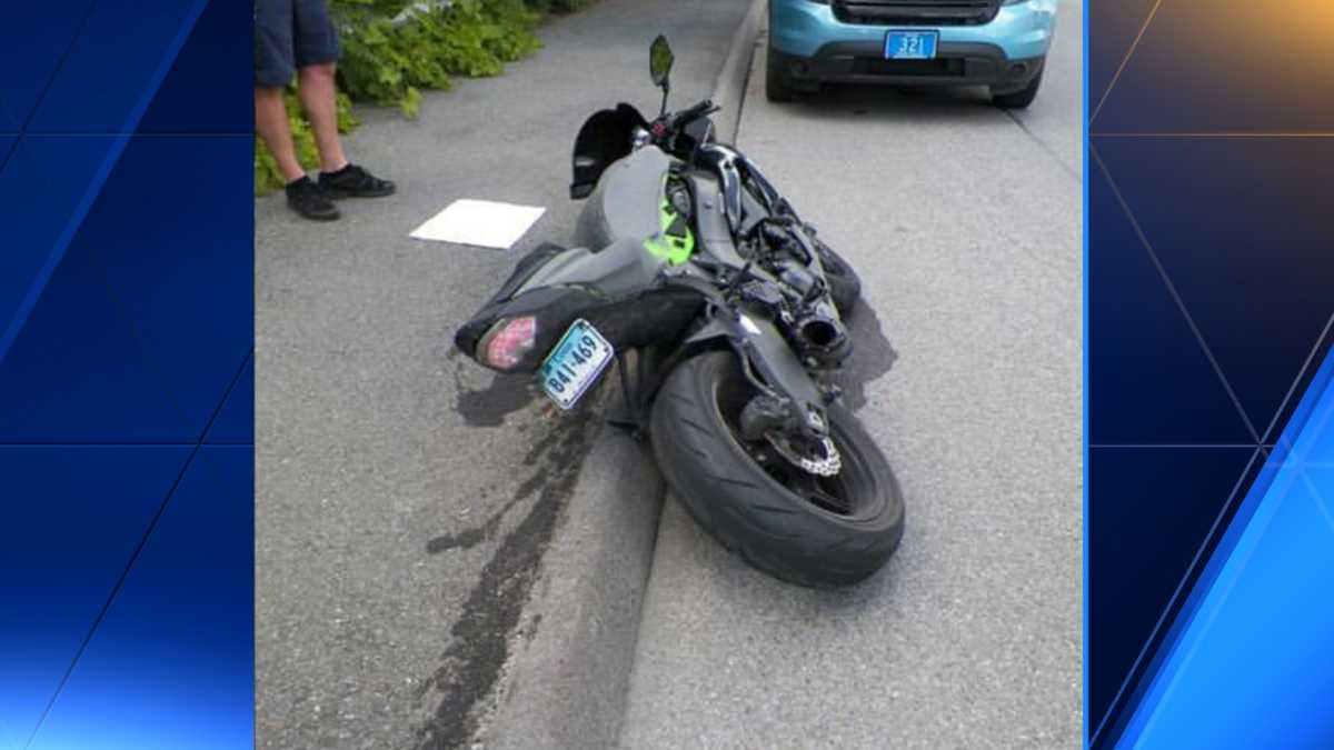 Rider on stolen motorcycle leads trooper on chase, asks for help, runs off