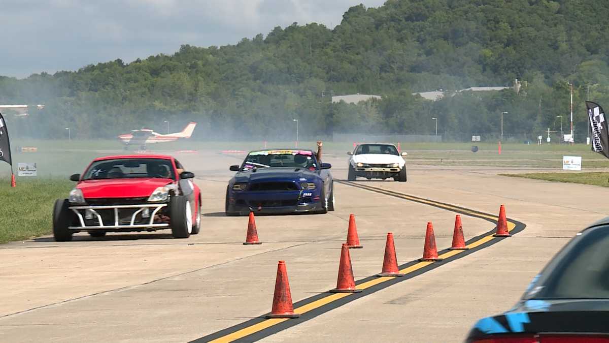 Drift NWA turns airport into race track at Drake Field