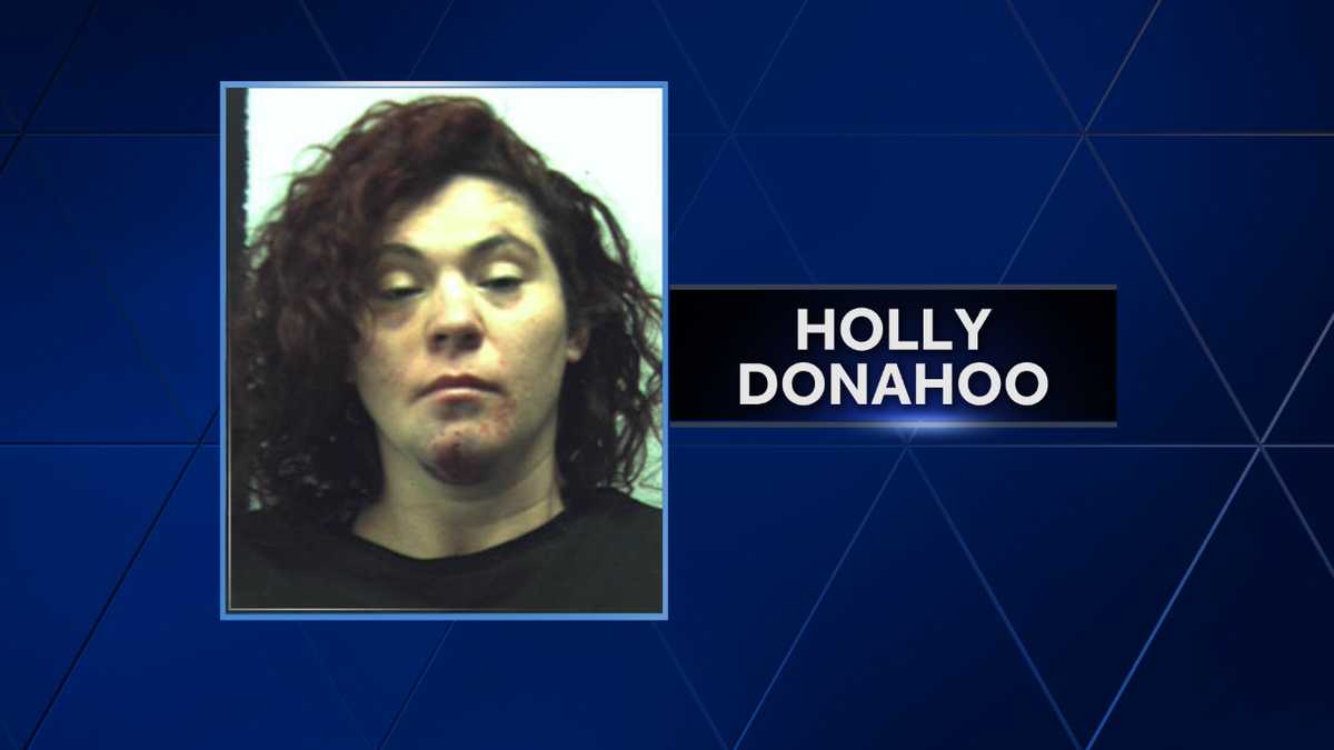 Woman claims she’s “Hillary Clinton” after cross-state police chase