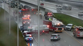 Eight injured in multi-vehicle crash causing partial I-95 shutdown