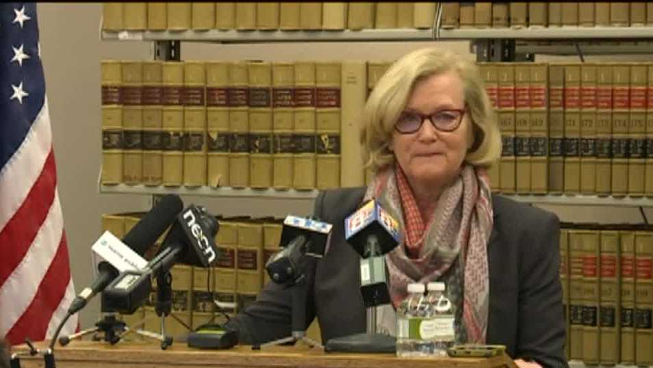 Pingree says Trump should apologize & urge demonstrators to leave