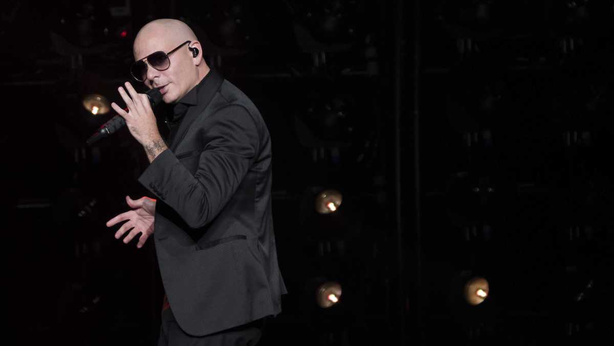 Rapper Pitbull sends private plane to rescue cancer patients in Puerto Rico
