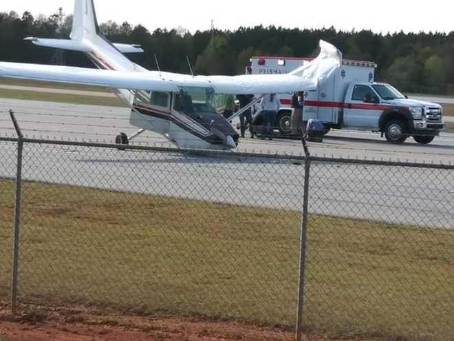 Plane makes hard landing at Oconee County airport, officials say