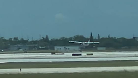 Florida flight instructor impressed with 'perfect landing' by passenger