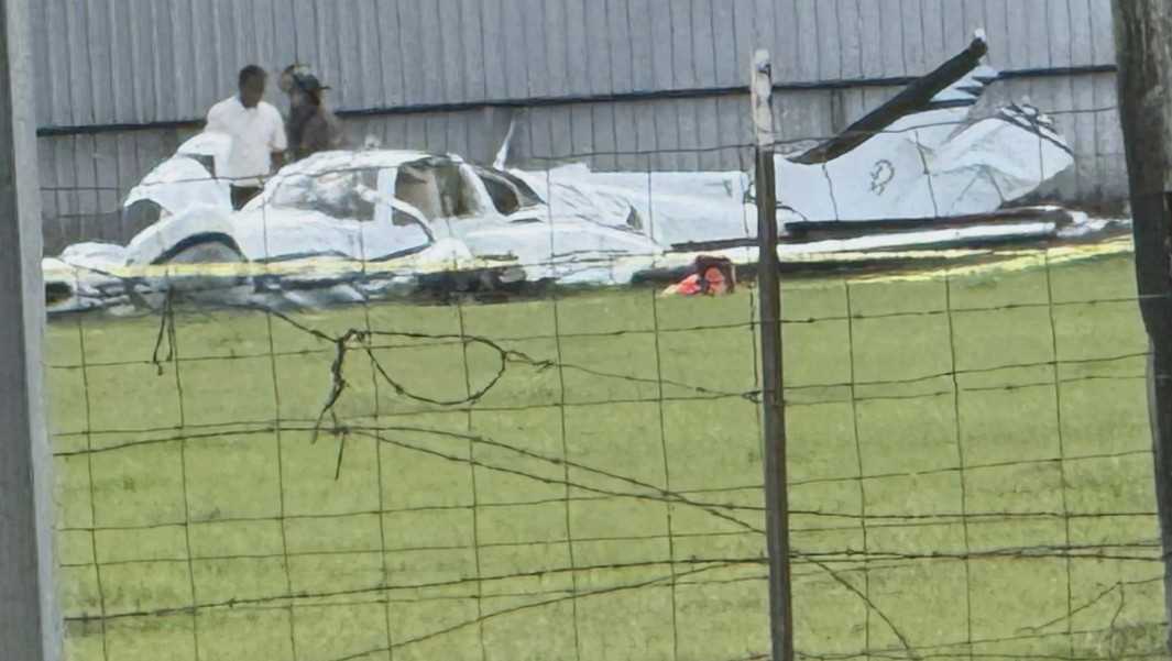 Louisiana plane crash kills three