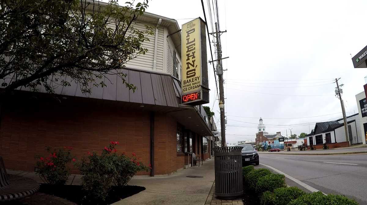 Plehn's Bakery celebrates 100 years in St. Matthews