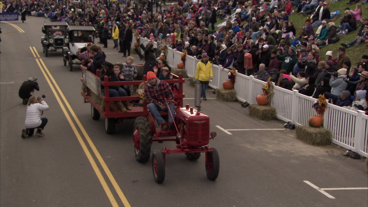 America's Hometown Thanksgiving Parade marches through Plymouth