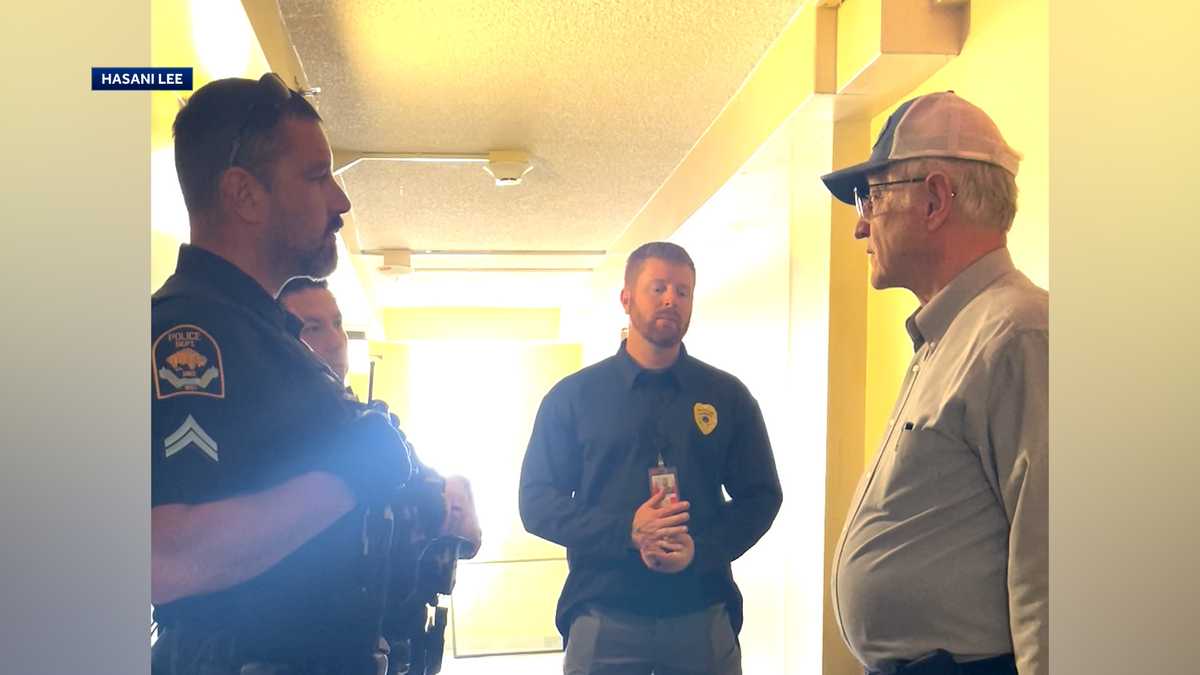 Omaha Police Remove Man For Entering Underwood Tower To Inspect 4128
