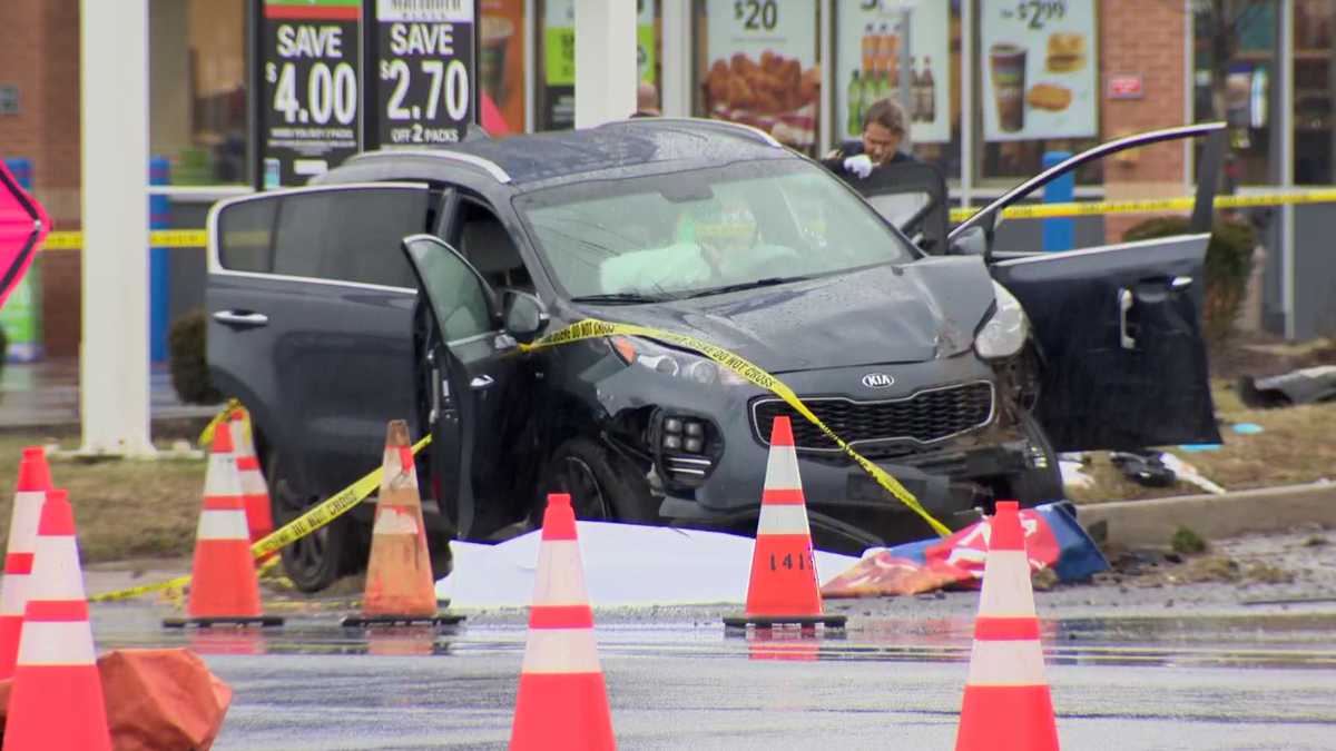 Police: Suspect shot by officer during arrest attempt