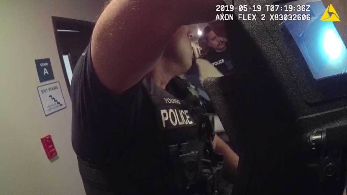 Police Release Bodycam Video Showing Kidnapped 8 Year Old S Dramatic Rescue