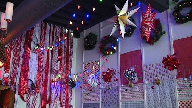 This Christmas pop-up bar looks like it was decorated by Buddy the Elf ...