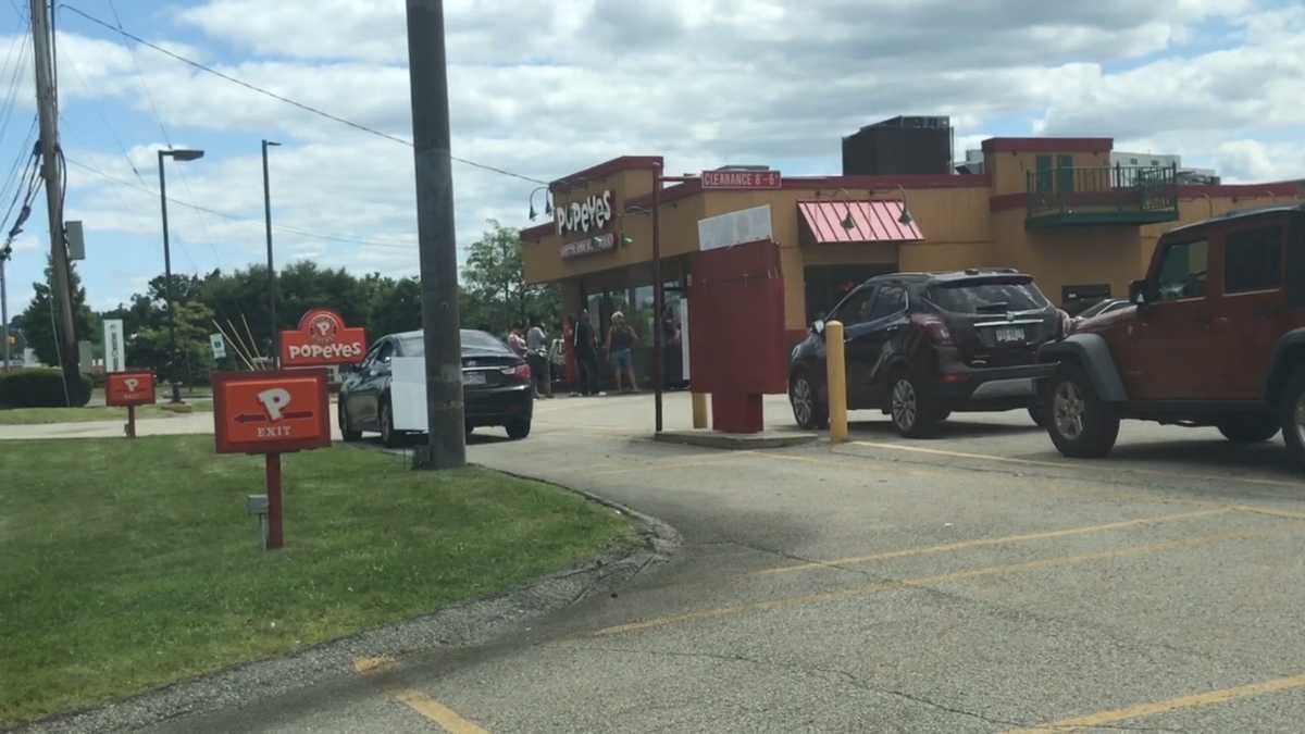 Fans choose sides in the 'Chicken Sandwich War' of our time