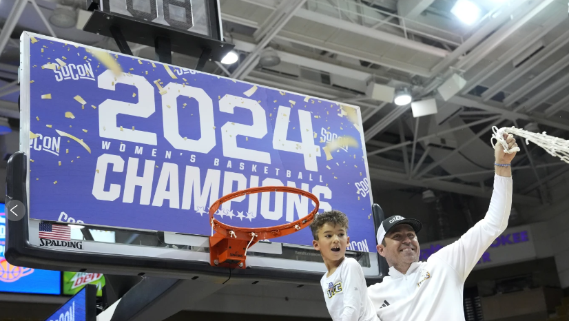 Clemson hires Chattanooga’s Shawn Poppie to be women’s basketball coach