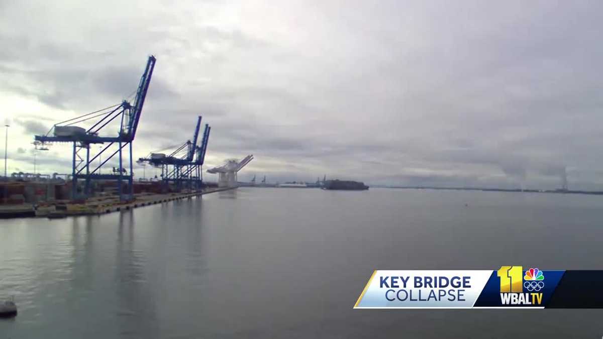 Port workers eager to work as shipping channel set to reopen