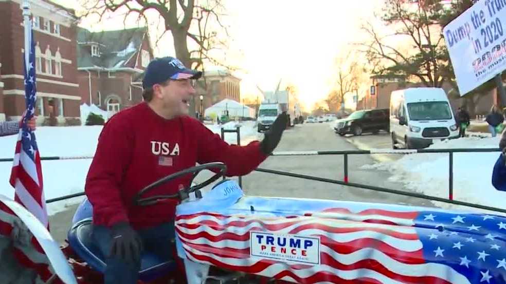 Rallies, protests surround Democratic debate in Des Moines