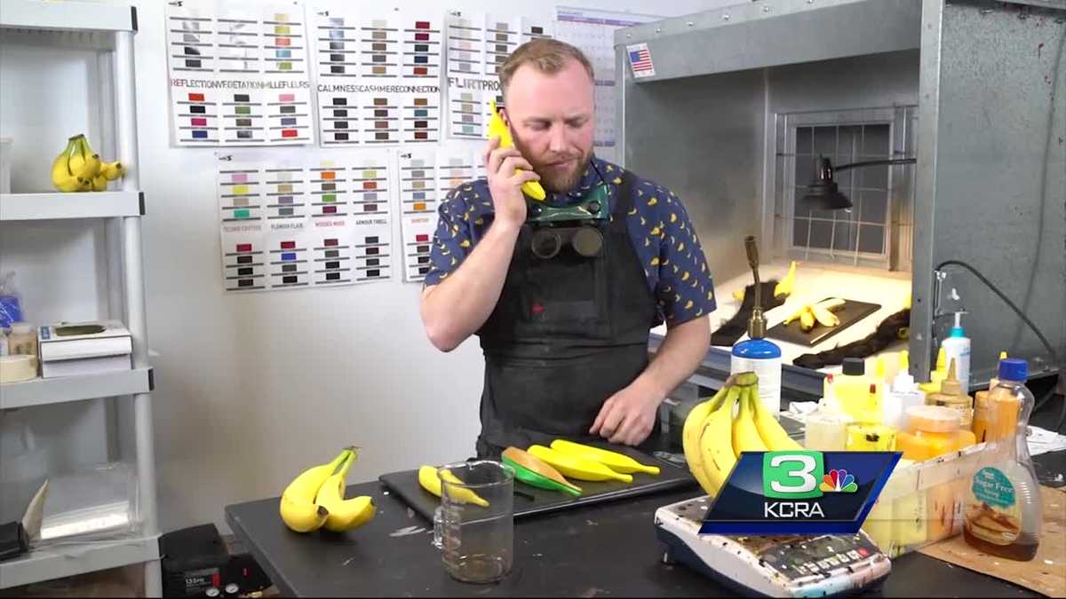 Go bananas for this banana phone you can actually talk on