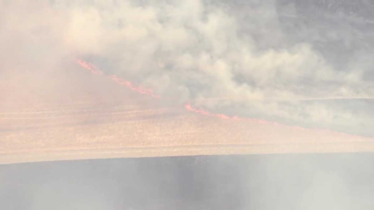 Grass fire near Winters in Yolo County burns 820 acres