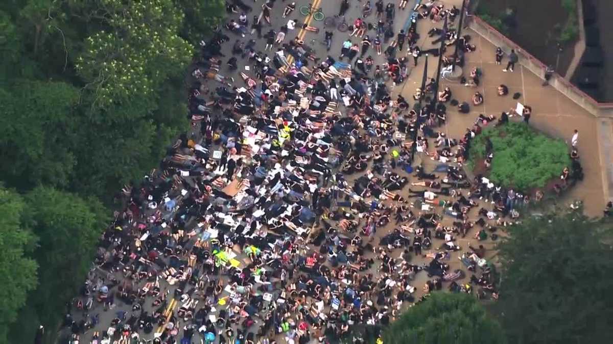 Hundreds march through downtown Pittsburgh in peaceful protest