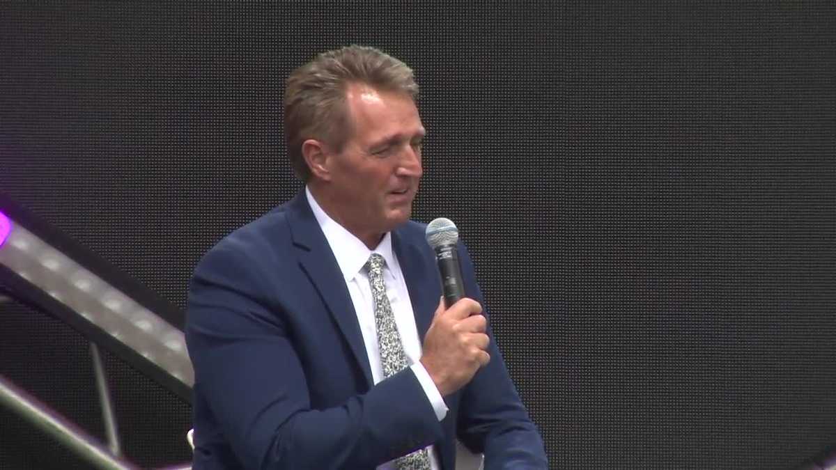 Sen Jeff Flake Speaks In Boston Amid Fbi Kavanaugh Probe Into Sex