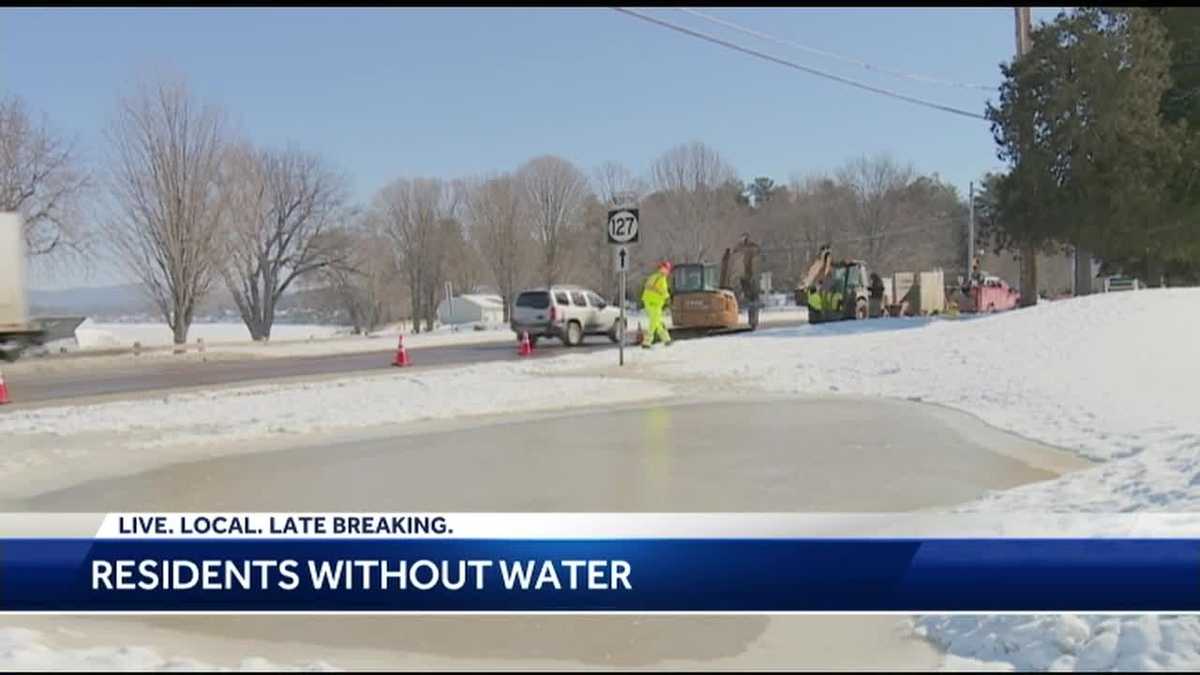 Water main break leaves neighborhoods with dry taps