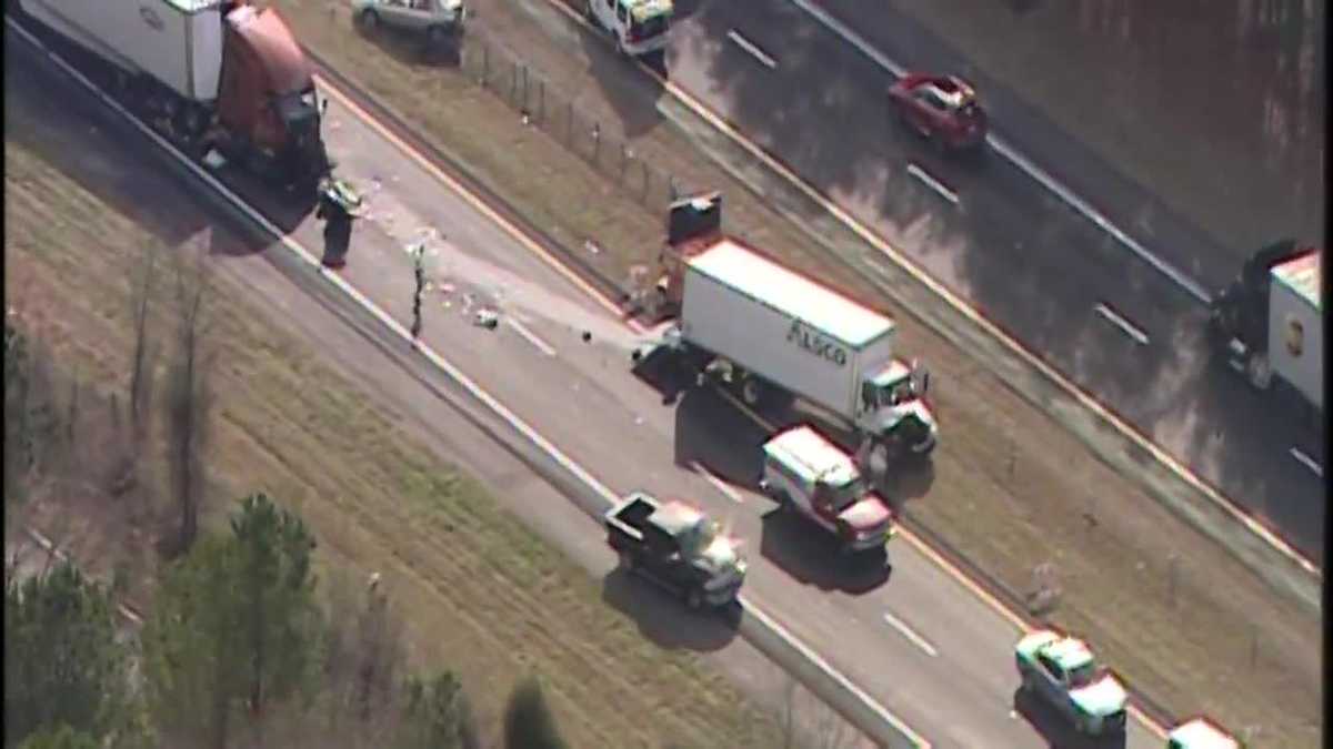 2 tractor-trailers, 3 cars, box truck involved in crash on I-26 ...