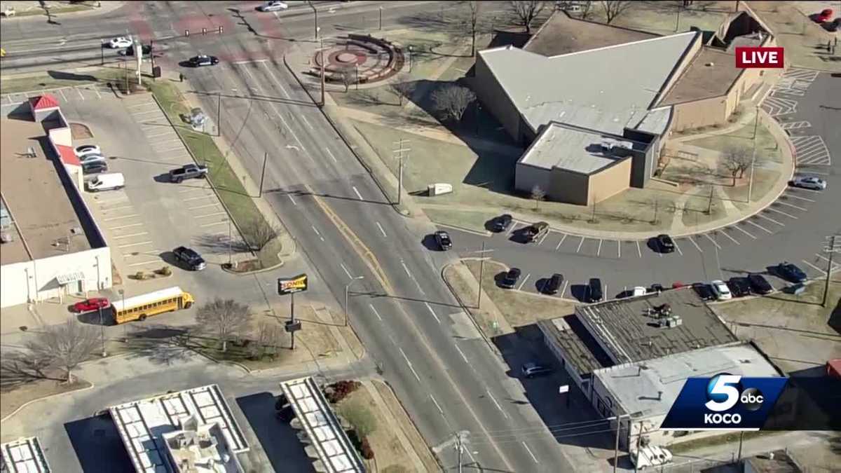 Man finds railroad flares and blasting caps, bomb squad called