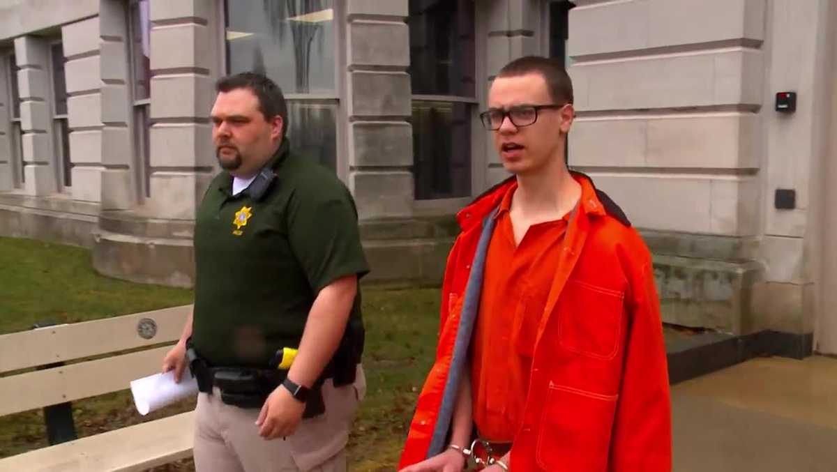 Isaac Holtz accused of threatening Waukee High School