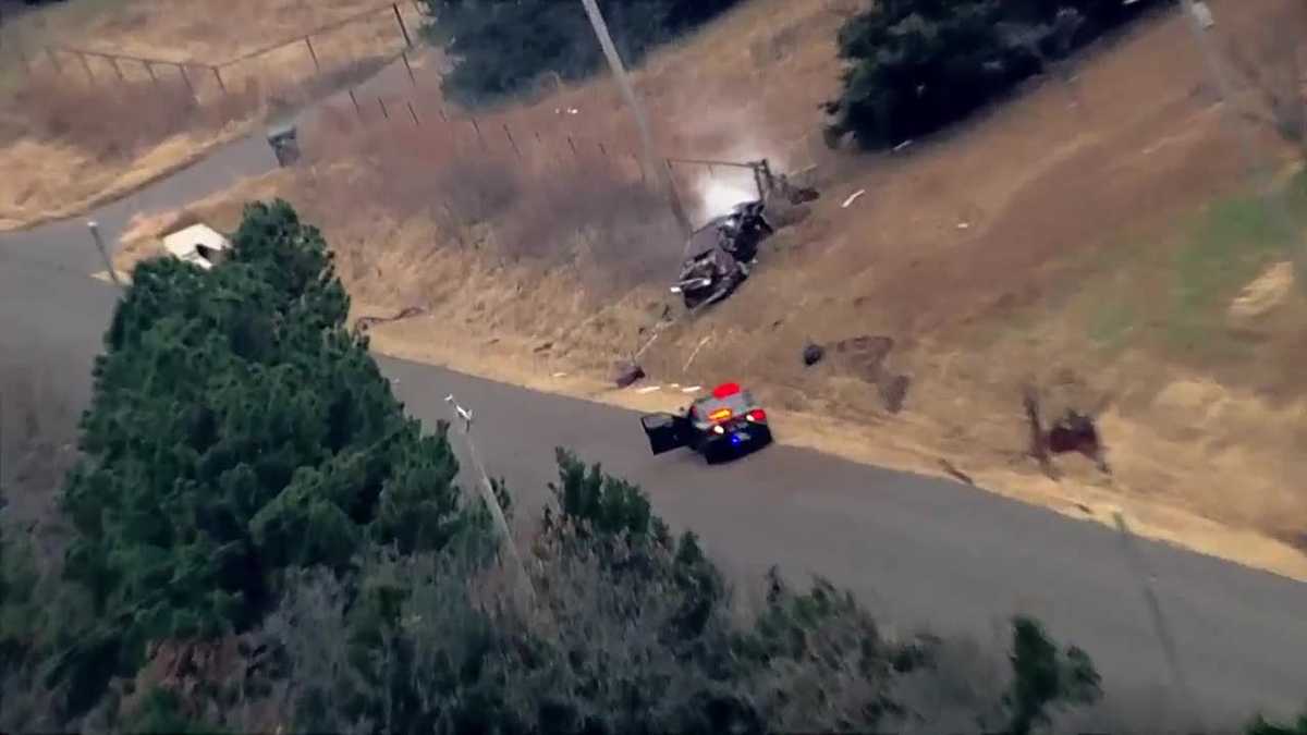 Video: Driver crashes into pole after leading police on chase in ...