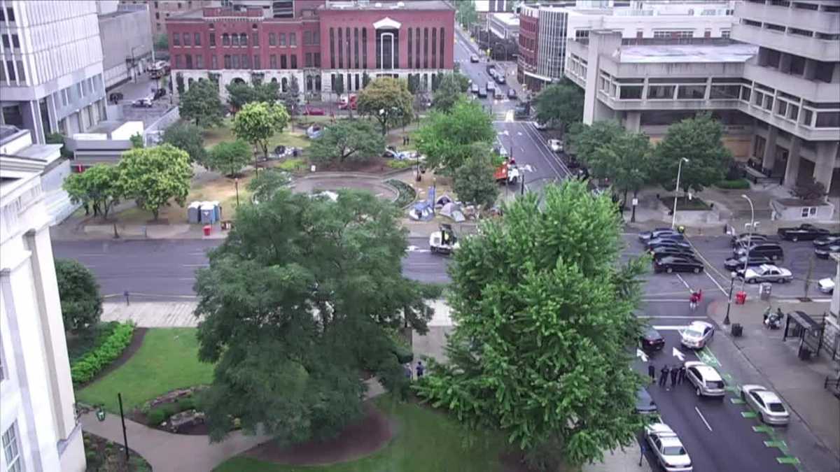 Jefferson Square Park cleared of tents, will close at 11 p.m. every night