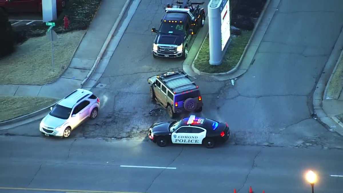 68 Year Old Man Dies After Being Hit By Vehicle Near Uco Campus In Edmond