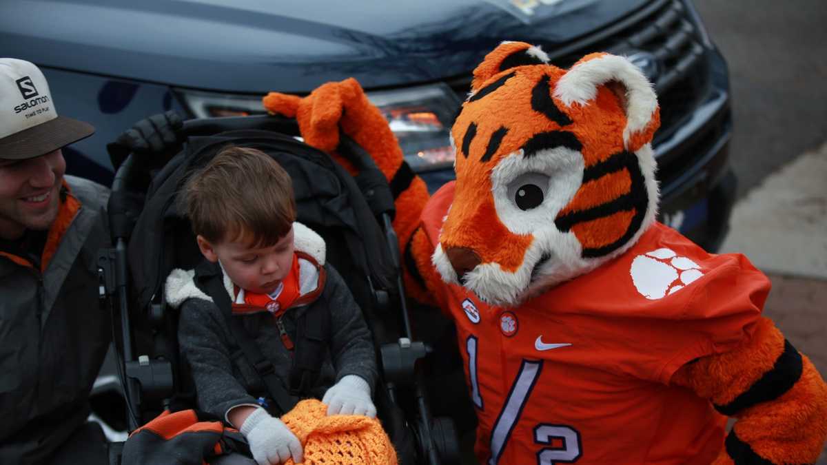 PICTURES: Clemson national championship parade celebration