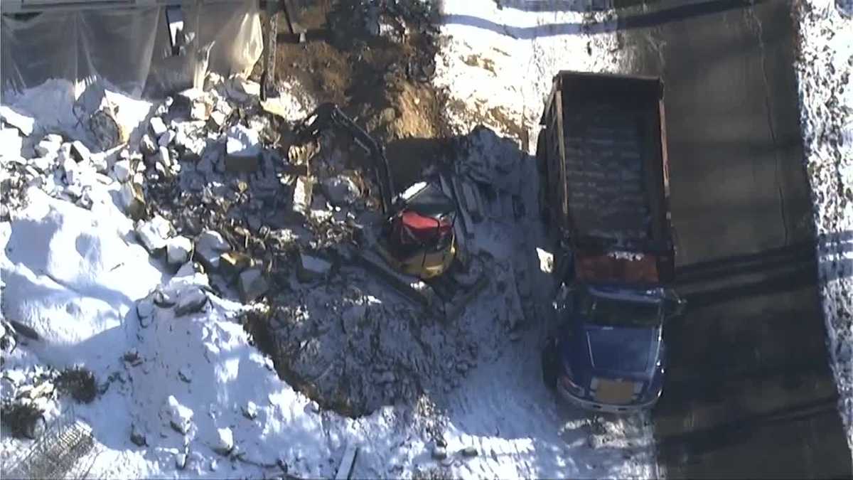 27-year-old worker dies at construction site, DA says