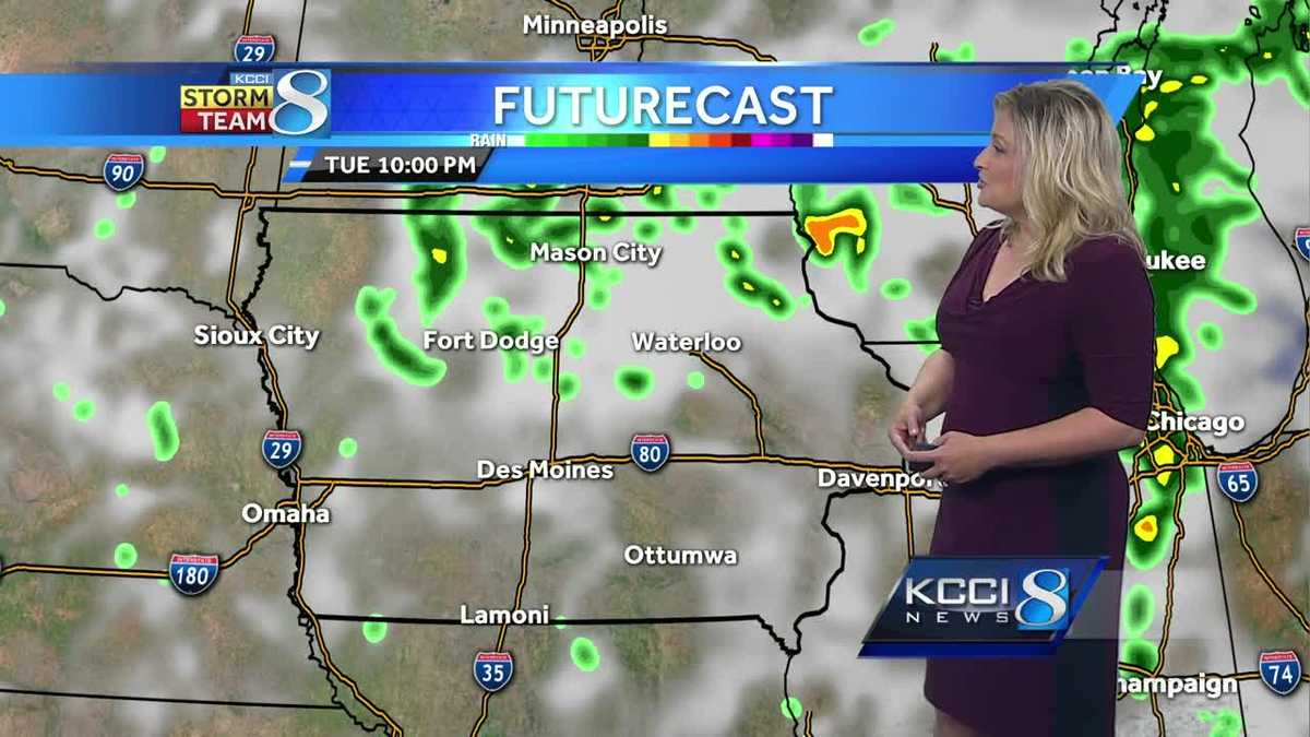 Videocast: Patchy rain shows possible tonight