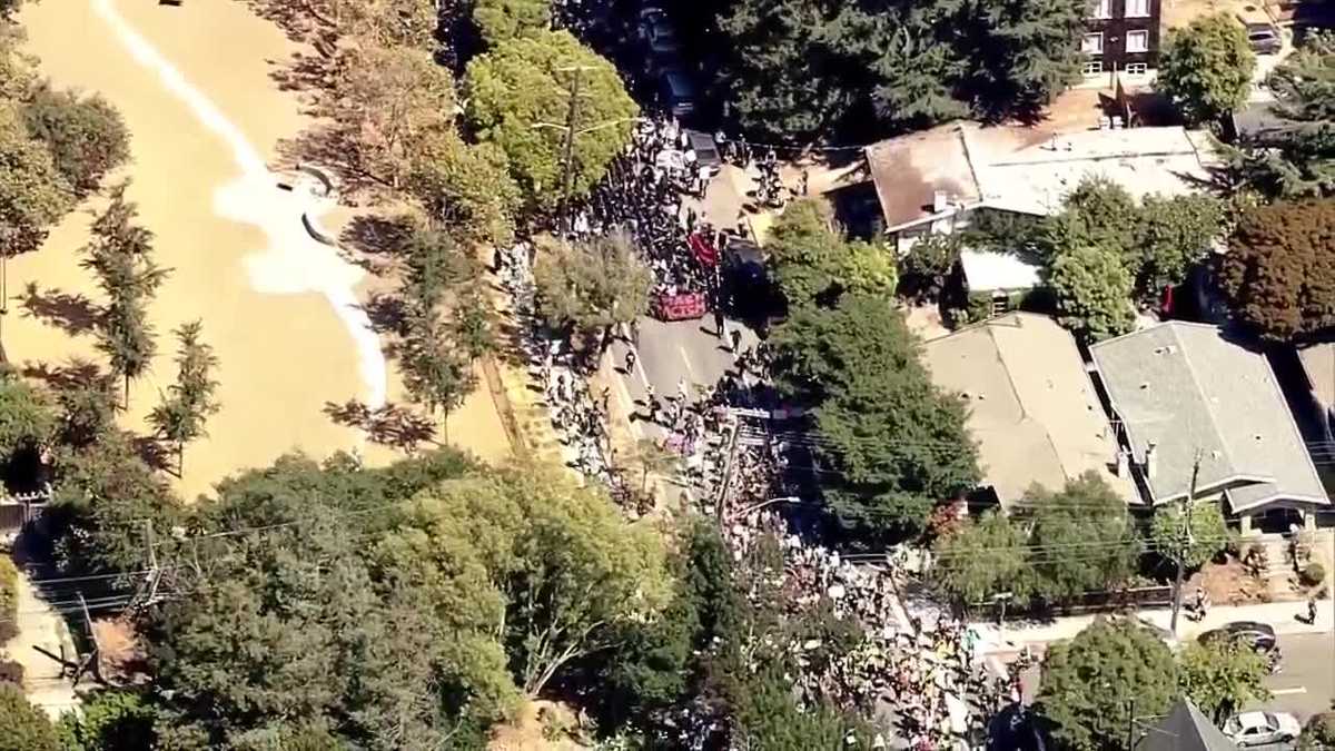 PHOTOS: Clashes break out during Berkeley protests