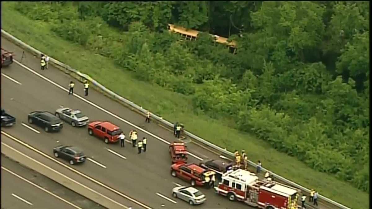 Children injured after bus crashes near St. Louis