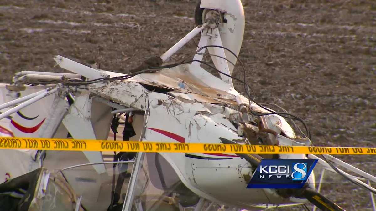 Pilot dead after small plane strikes power line, crashes