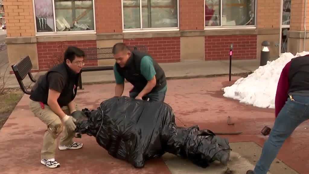 César Chávez statue covered, to be taken down amid allegations