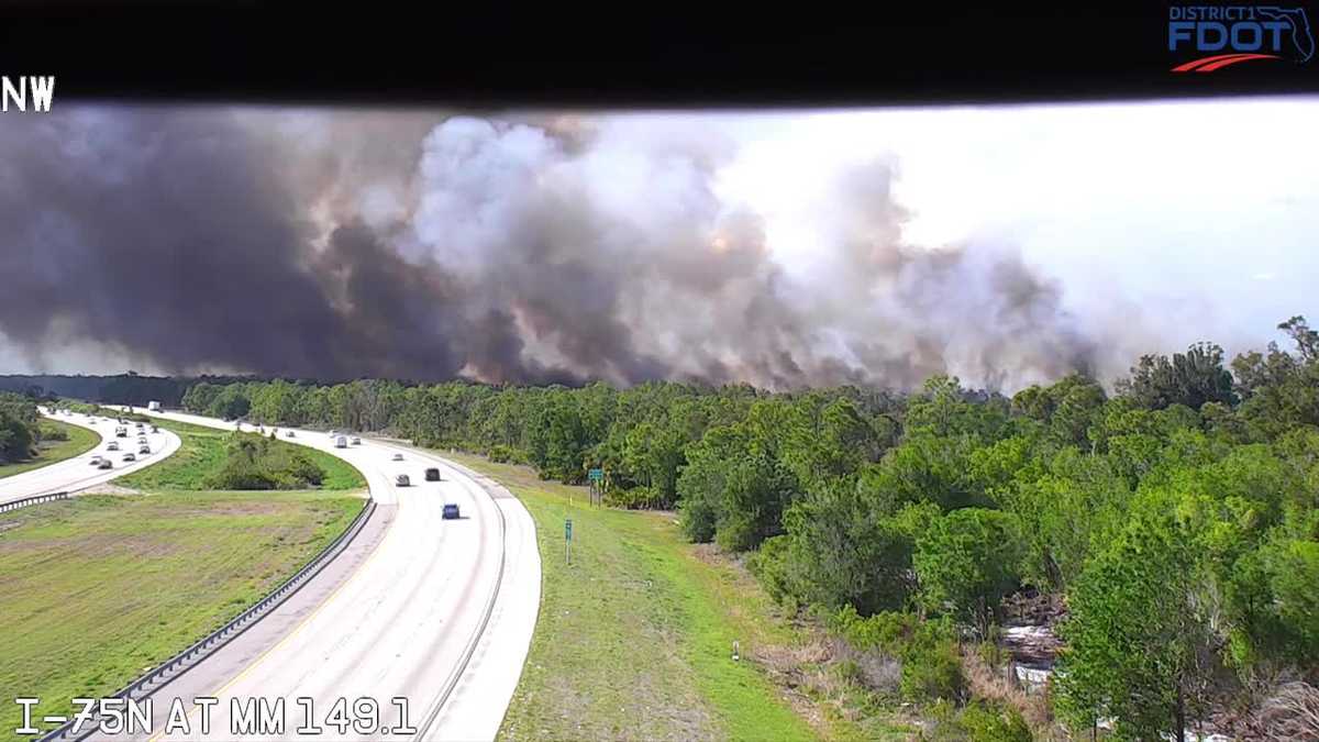 Large brush fire burns with large plumes of smoke near I-75 in ...