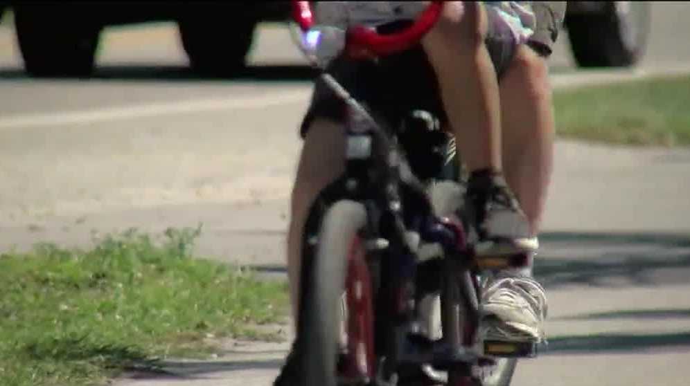 City of Sanibel to possibly allow electric bikes on shared path