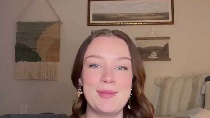 Hanover singer Aubrey Nicole makes debut on 'The Voice'